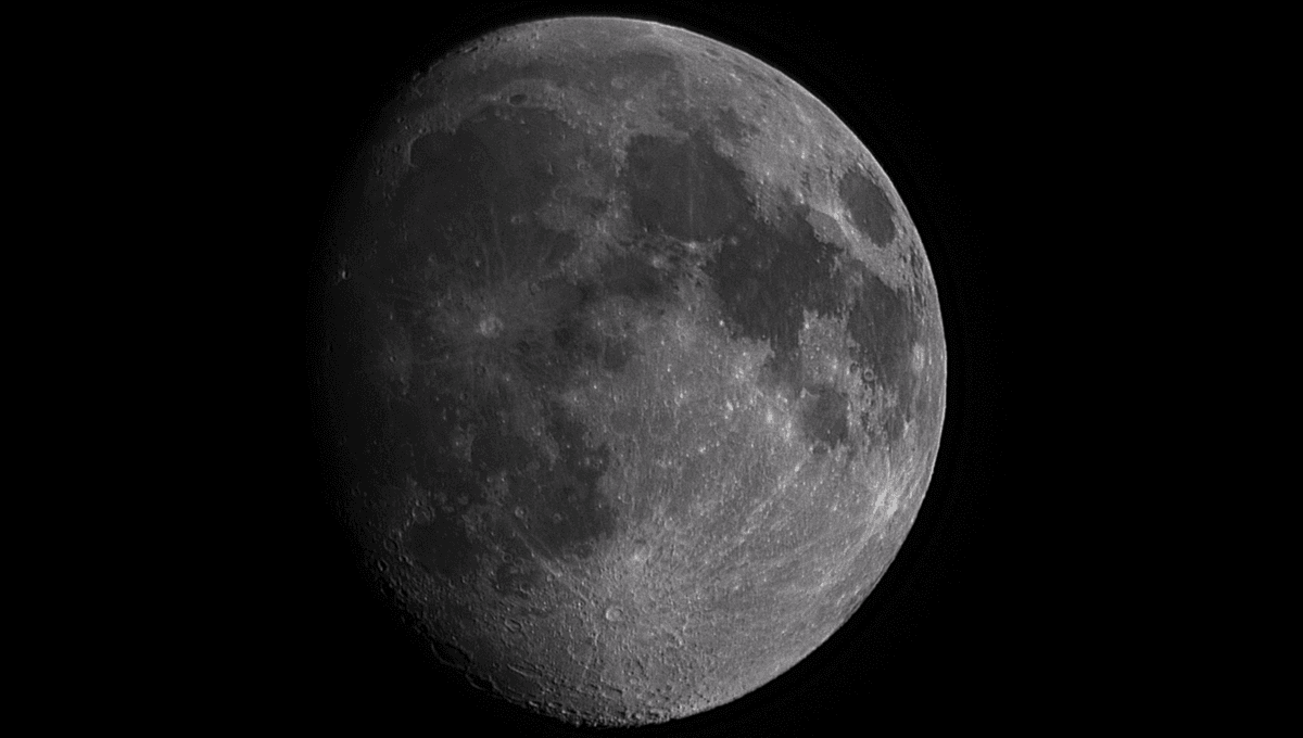 【海外】月面に2つの隕石衝突！数日間に起きた驚きの天文現象とは？ - Faddist! -海外の楽しいニュースを紹介しています-